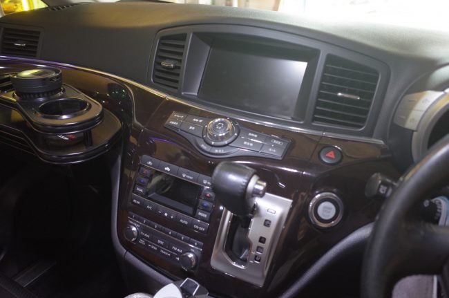 E52 エルグランドのアンドロイドナビ取り付け～ | トレードゲート / TRADEGATE